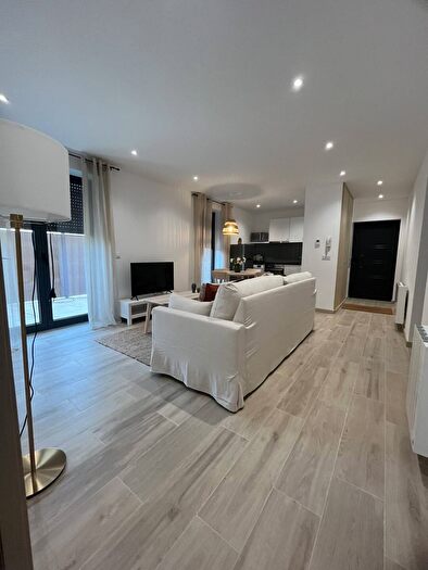 Appartement à louer - Milly-la-Forêt - 3 pièces - 2 chambres