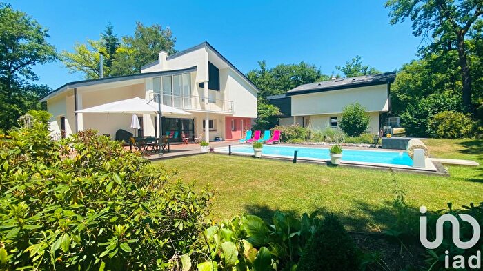 Maison à vendre - Plaimpied-Givaudins - 8 pièces - 6 chambres