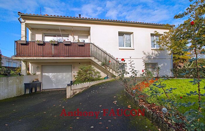 Maison à vendre - Thorigny - 6 pièces - 4 chambres