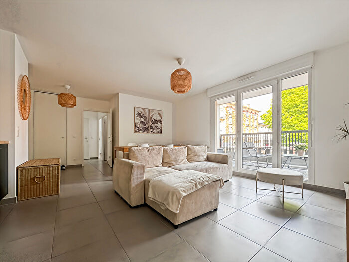 Neuilly-Plaisance, Bel Air, Clémenceau, Carnot - Appartement 3 pièces à vendre