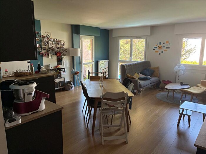Chalon-sur-Saône : Appartement 4 pièces à vendre