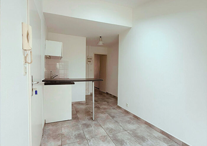 Appartement 2 pièces à Tours, Sainte-Radegonde, IUT, à vendre