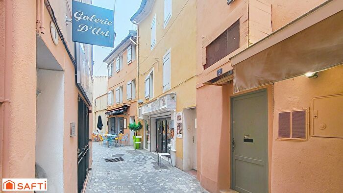 Sanary-sur-Mer, Centre-ville, Port : Appartement 2 pièces à vendre