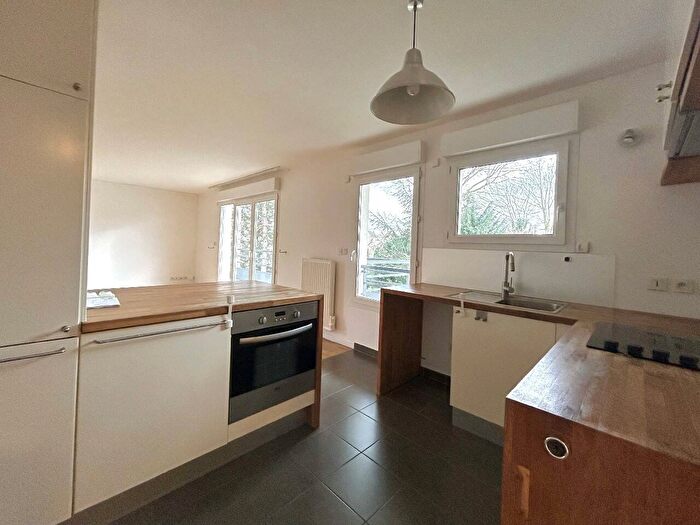 Appartement à louer - LIsle-Adam - 5 pièces - 4 chambres