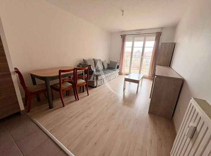 Appartement à louer - Marniere-Les Gros-allée Couverte, Vauréal - 2 pièces - 1 chambre