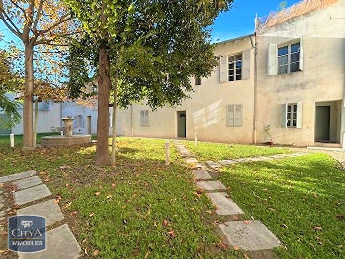 Appartement à louer - Avignon, Magnanen, Teinturiers - 3 pièces - 2 chambres