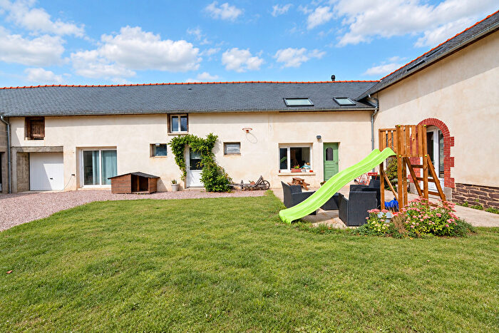 Maison 9 pièces à Mordelles, à vendre