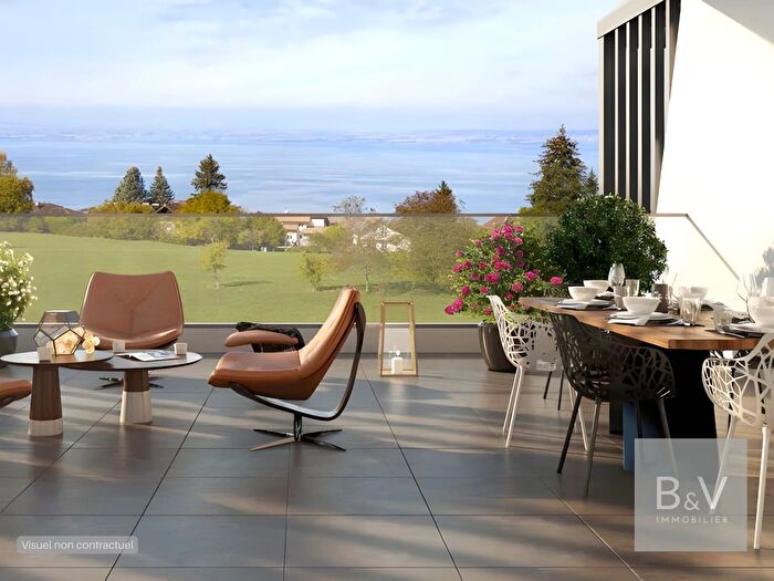 Appartement à vendre - Évian-les-Bains - 4 pièces - 3 chambres