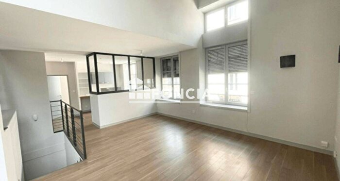 Appartement 5 pièces à louer - Tarentaize-Beaubrun-Severine, Saint-Étienne