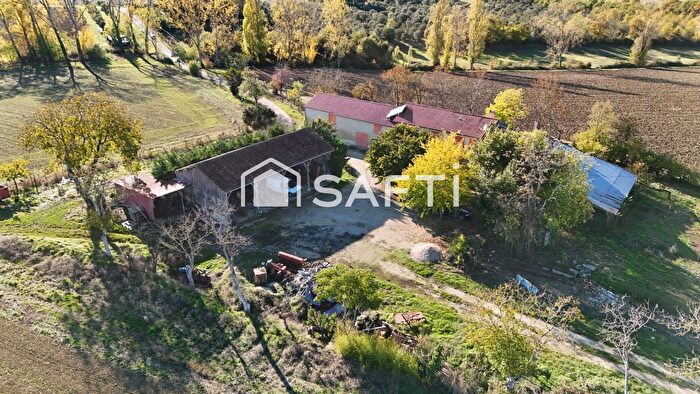 Maison à vendre - Nérac - 9 pièces - 6 chambres