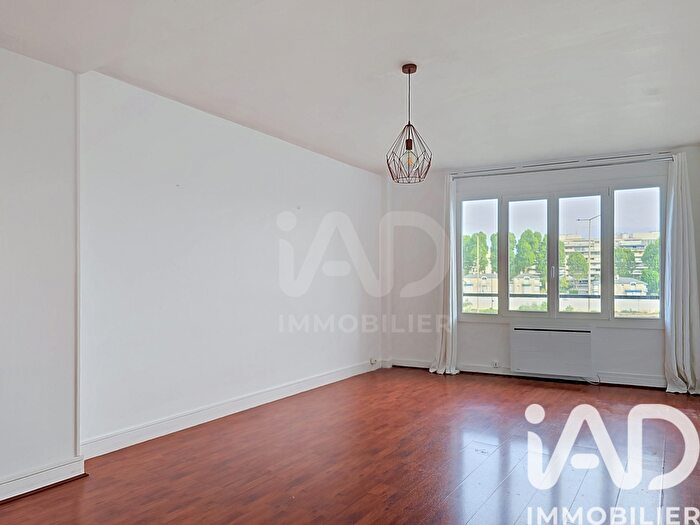 Appartement 2 pièces à vendre - Courbevoie, Hôtel de ville