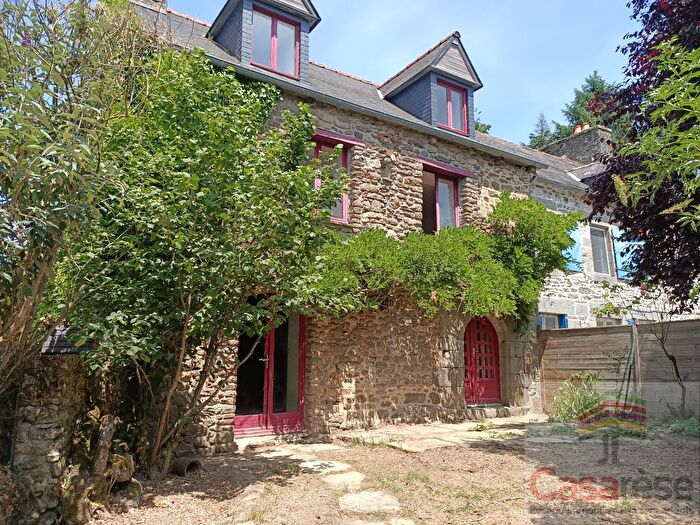 Maison à vendre - Saint-Pierre-de-Plesguen - 4 pièces - 3 chambres