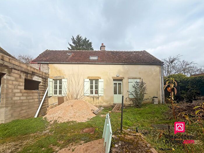 Maison à vendre - Avallon - 2 pièces - 1 chambre