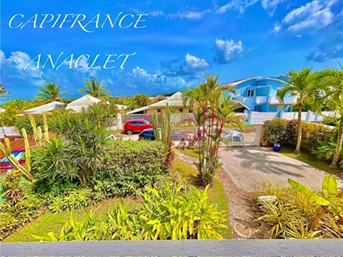 Maison 4 pièces à vendre à Les Trois-Îlets