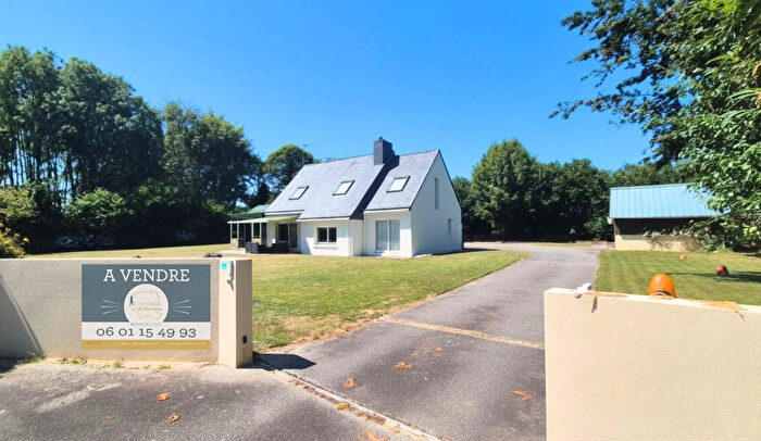 Maison 8 pièces à vendre à Briec