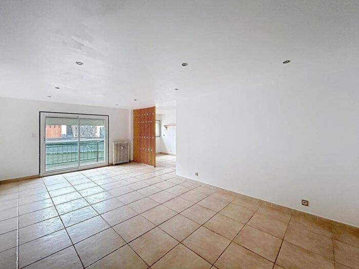 Appartement à louer - André Theuriet, Clermont-Ferrand - 3 pièces - 2 chambres