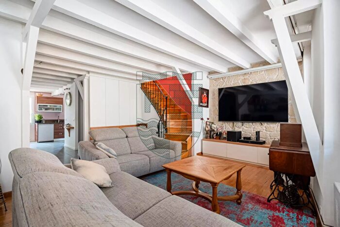 Maison à vendre - Marseille e , La Blancarde - 4 pièces - 3 chambres