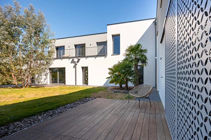 Maison à vendre - Trigny - 12 pièces - 5 chambres