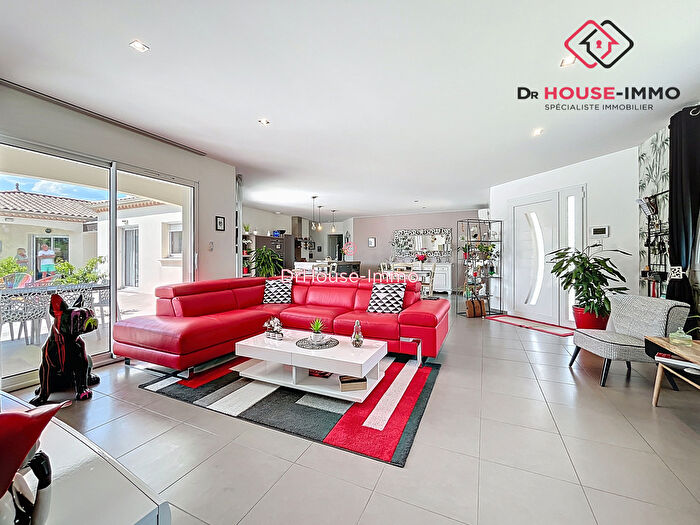 Maison à vendre - Saint-Léon-sur-lIsle - 5 pièces - 3 chambres