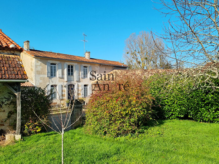 Maison à vendre - Bouëx - 8 pièces - 5 chambres
