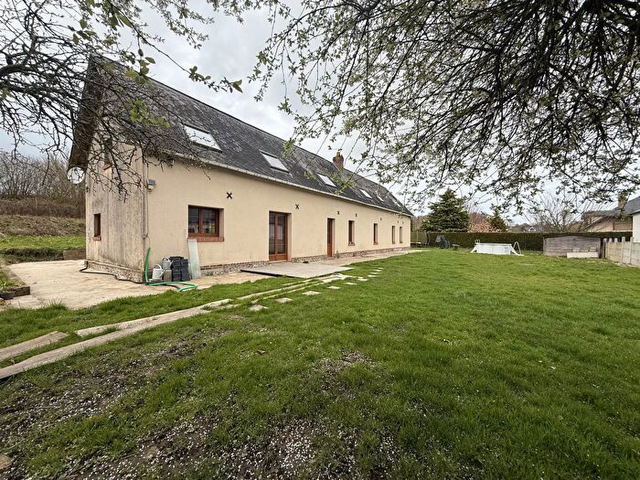 Maison à vendre - Étaimpuis - 7 pièces - 5 chambres