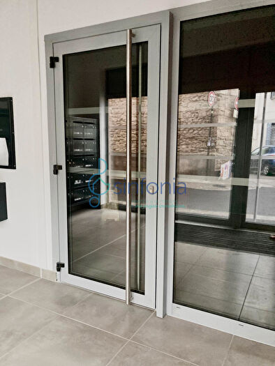 Appartement à vendre - Nîmes, Croix de Fer, Mont Duplan - 2 pièces - 1 chambre