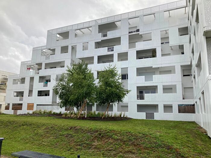 Appartement à louer - Cenon, Cavaillès - 1 pièce