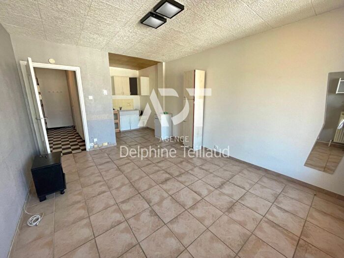 Abbaye, Grenoble : Appartement 1 pièce à louer
