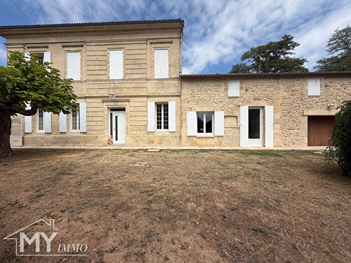 Saint-Vincent-de-Pertignas : Maison 7 pièces à vendre