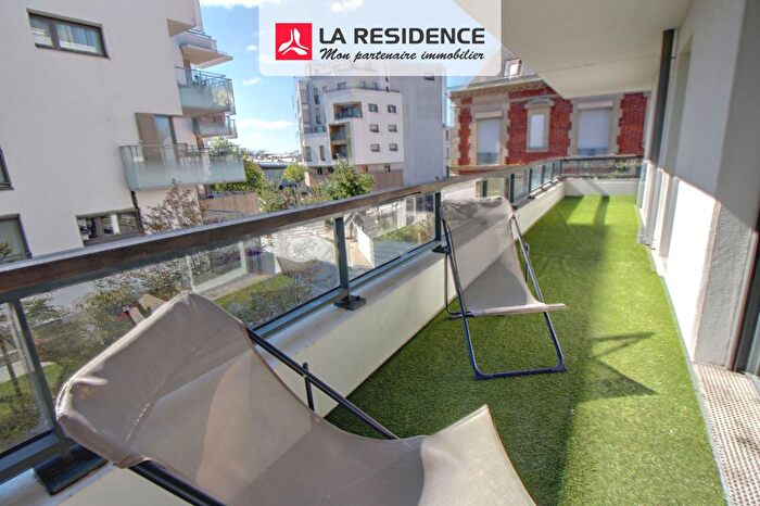 Appartement à vendre - Mantes-la-Jolie, Centre-ville - 3 pièces - 2 chambres