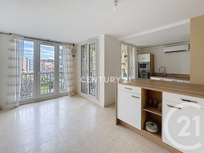 Appartement 3 pièces à louer - Aubagne