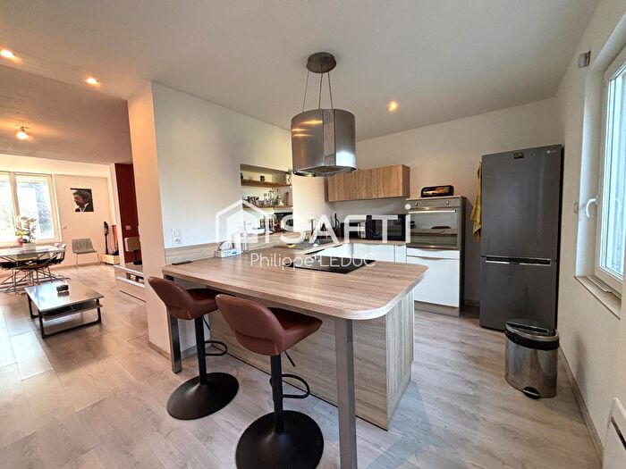 Maison à vendre - Neuville-Saint-Rémy - 4 pièces - 3 chambres