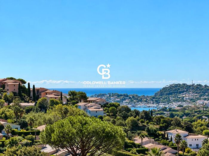 Maison 7 pièces à vendre à Cavalaire-sur-Mer, Moulin, Collières, Eau Blanche