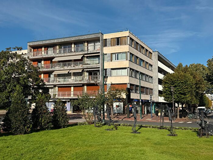 Appartement à vendre - Rueil-Malmaison - 3 pièces - 1 chambre