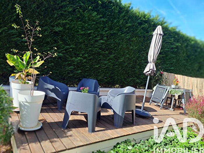 Appartement à vendre - Ars-sur-Formans - 3 pièces - 2 chambres