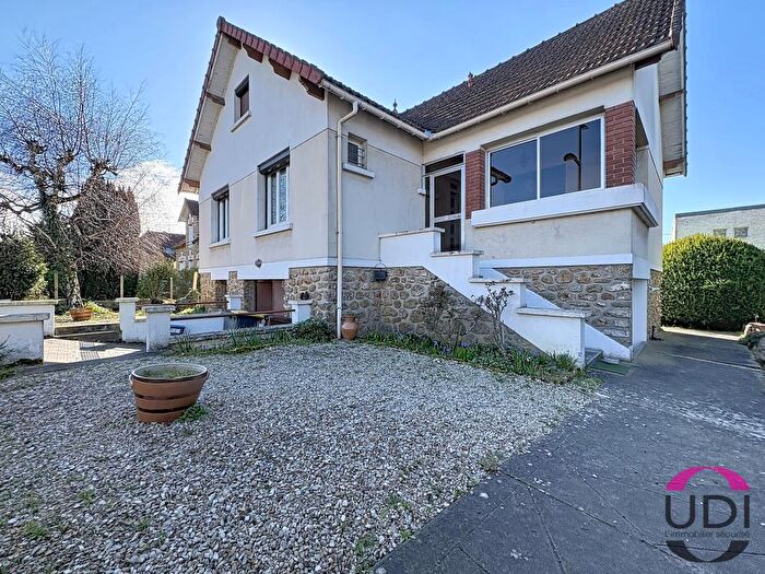 Maison à vendre - Corbeil-Essonnes, Pressoir, Prompt - 3 pièces - 2 chambres