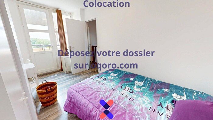 Centre Urbain-Coquibus, Évry-Courcouronnes : Appartement 5 pièces à louer