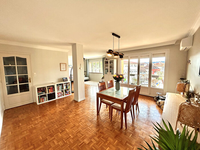 Appartement à vendre - Valence, Valensolles - 5 pièces - 3 chambres