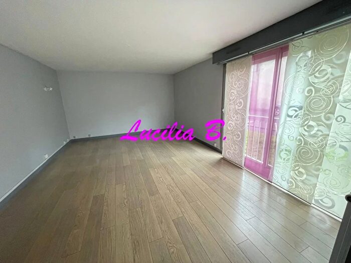 Appartement à louer - Tours, Velpeau - 2 pièces - 1 chambre