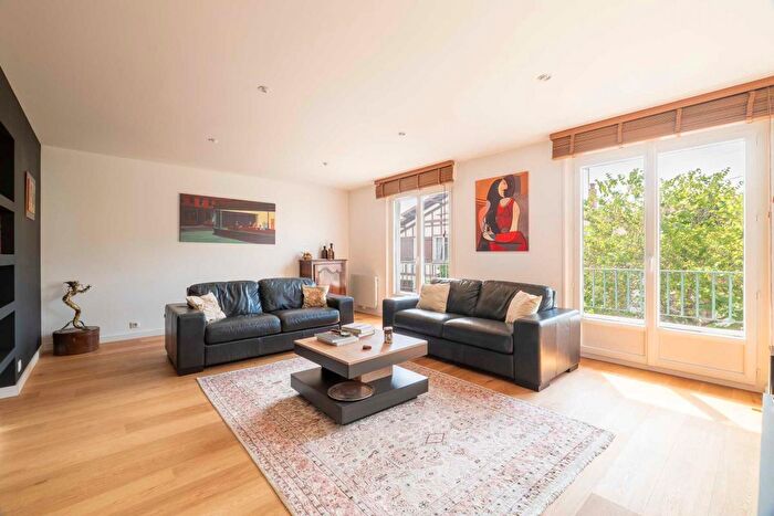 Appartement à vendre - Biarritz, Saint-Martin, Lahouze, Verdun - 4 pièces - 3 chambres