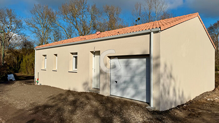 Maison à vendre - La Jonchère - 4 pièces - 3 chambres