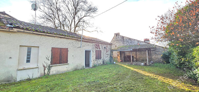 Maison à vendre - Saint-Aubin-de-Lanquais - 3 pièces - 1 chambre