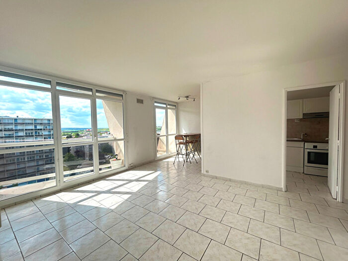 Plaisir, Ebisoires - Appartement 2 pièces à vendre