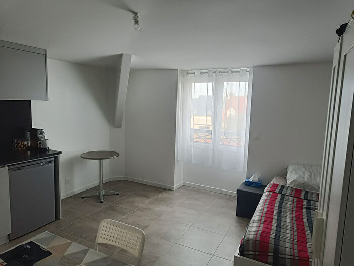 Appartement à louer - Orsay, Mondétour - 1 pièce