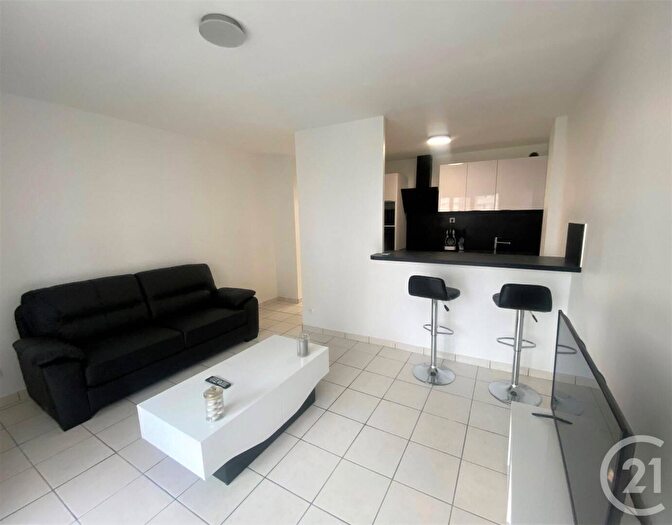 Appartement à louer - Orléans - 2 pièces - 1 chambre