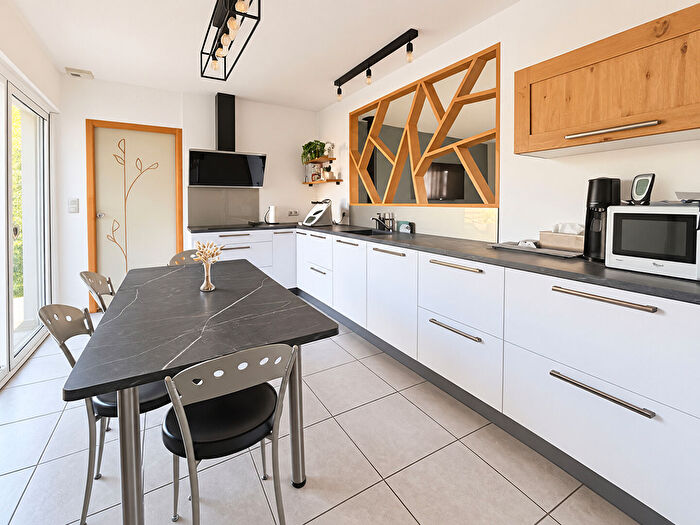 Maison 6 pièces à Poiroux, à vendre
