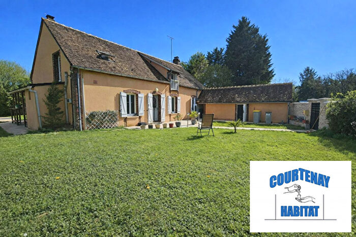 Maison à vendre - Savigny-sur-Clairis - 6 pièces - 4 chambres