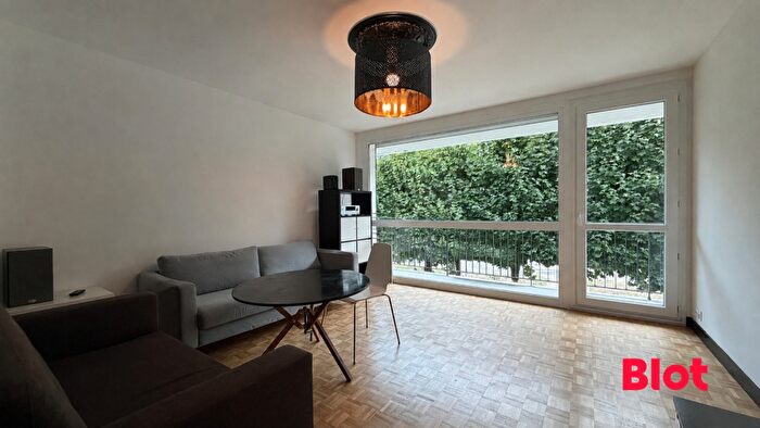 Quartiers Sud-Est, Francisco Ferrer : Appartement 4 pièces à louer