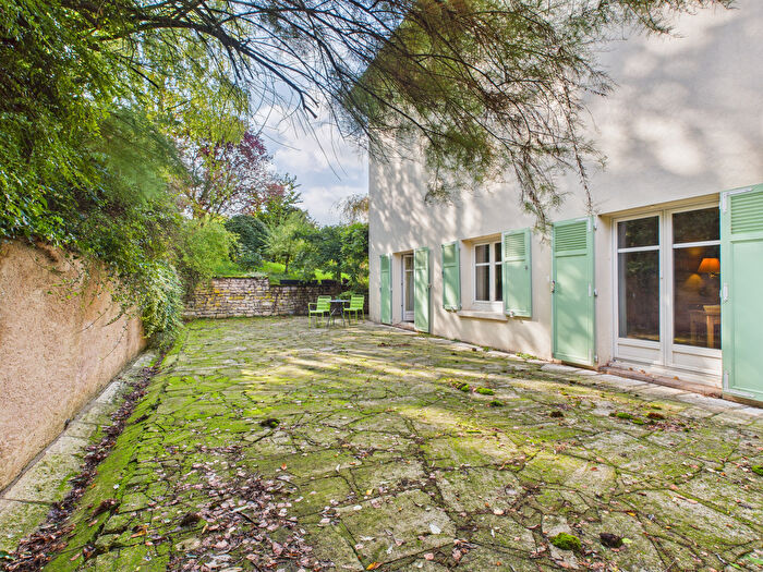 Maison à vendre - Château-Salins - 8 pièces - 7 chambres