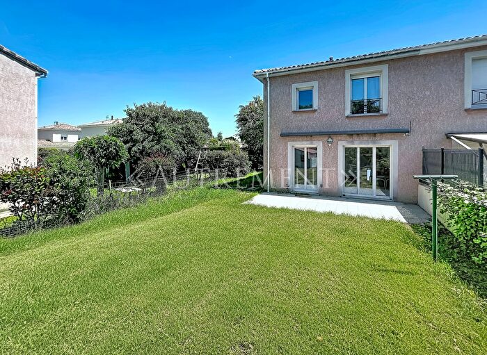 Maison 4 pièces à vendre - Saint-Sulpice-la-Pointe